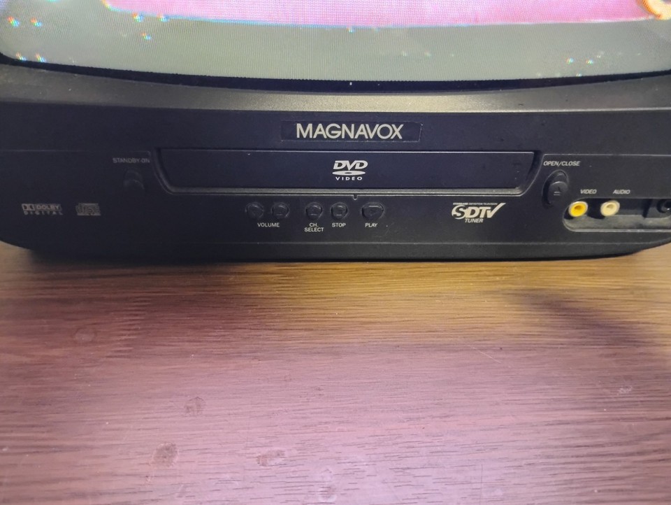 Magnavox 13" Television TV CRT Gaming A/V Input DVD Player Combo WORK ...