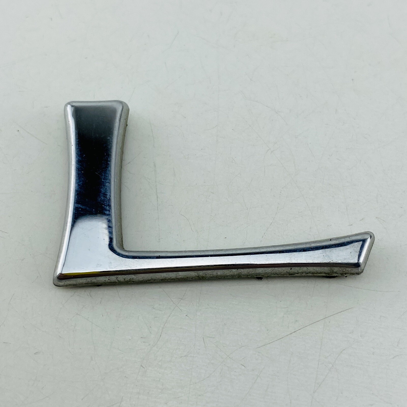 1999 2000 Cadillac Escalade Emblem Logo Letter Symbol Badge Side Door ...