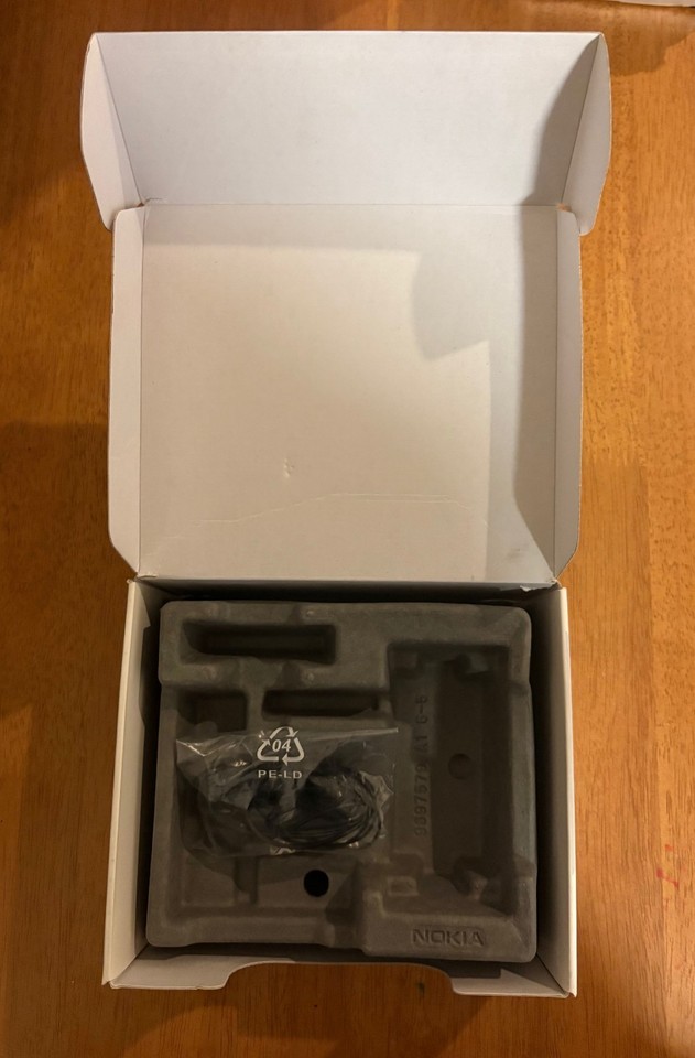 Nokia 6120 Classic Mobile Phones x 2 Bundle | eBay Australia