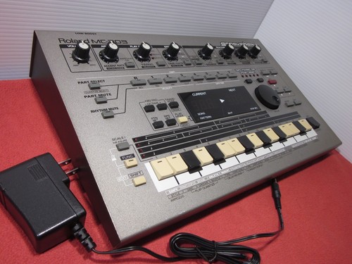 Roland MC-303 Groove Box Synthesizer Sequencer Drum Machine Tested PSU ...