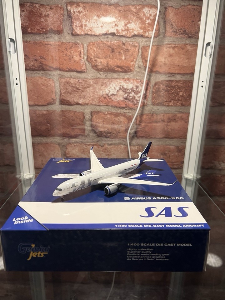 Gemini Jets SAS Airbus A350 1:400 Scale | eBay UK