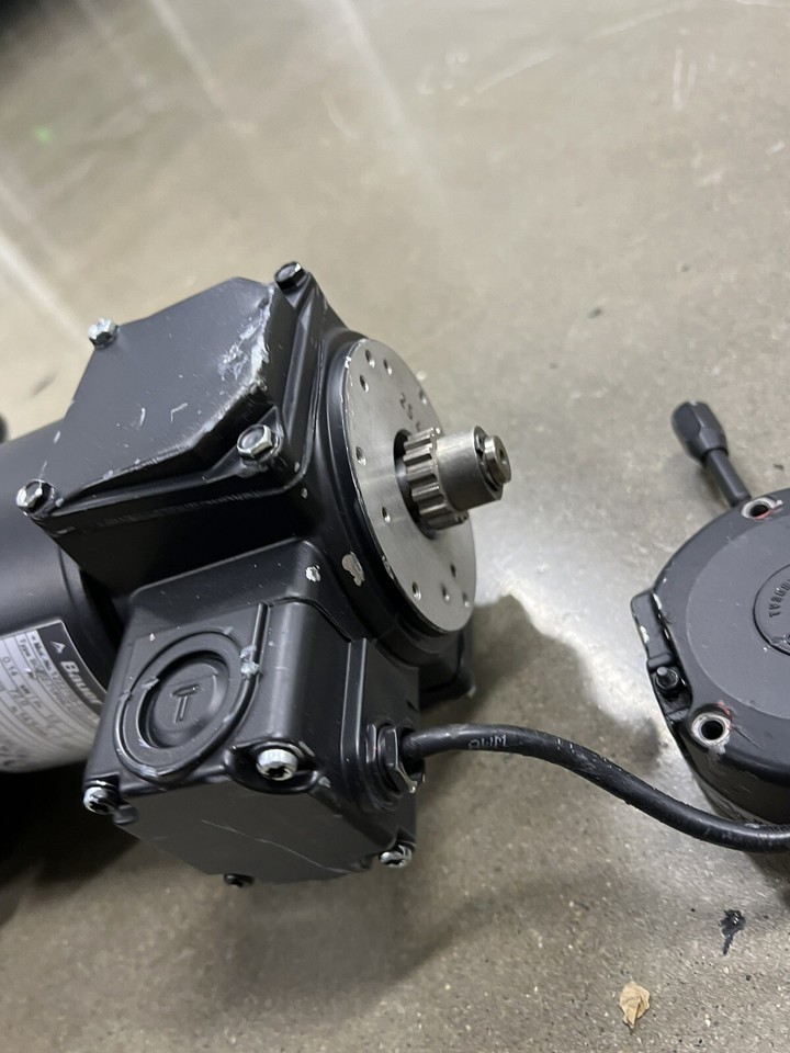 Bauer Gear Motor With Roba-STOP-M Brake D-73734 Eurodrive SEW | eBay