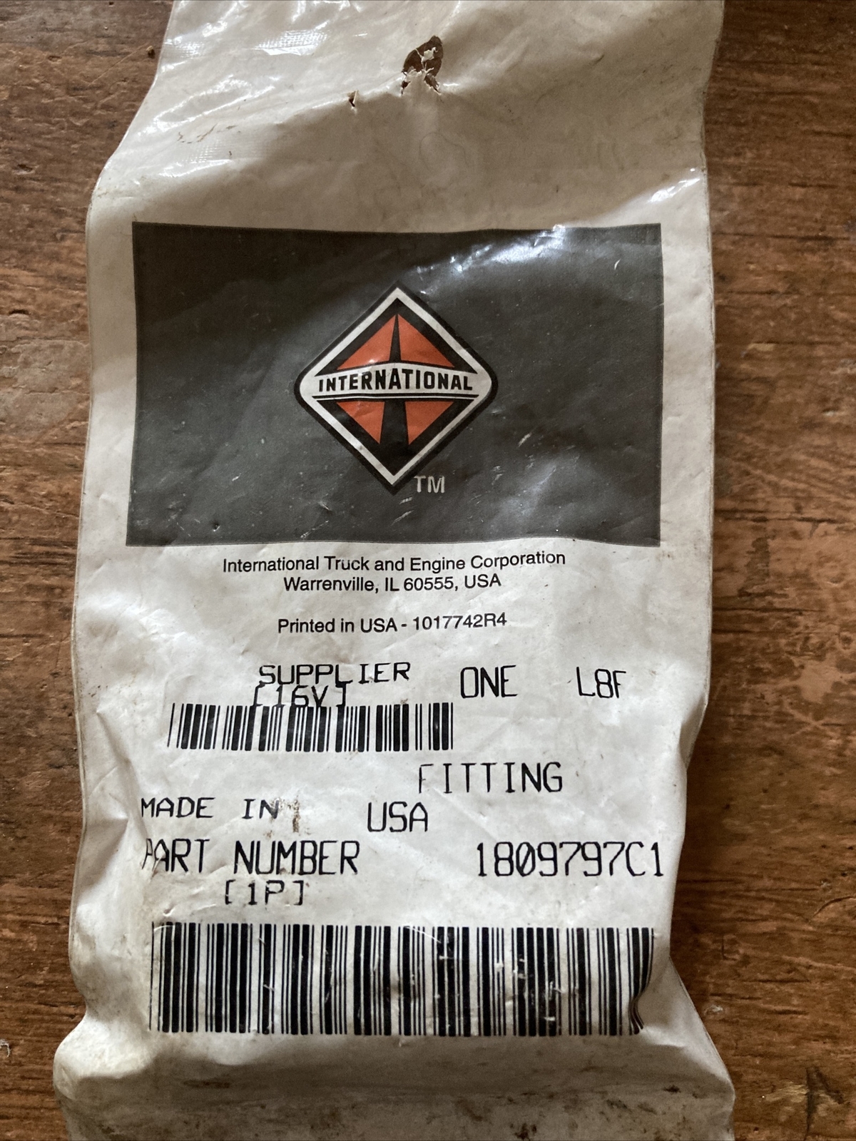 NEW GENUINE OEM INTERNATIONAL FITTING 1809797C1 | eBay