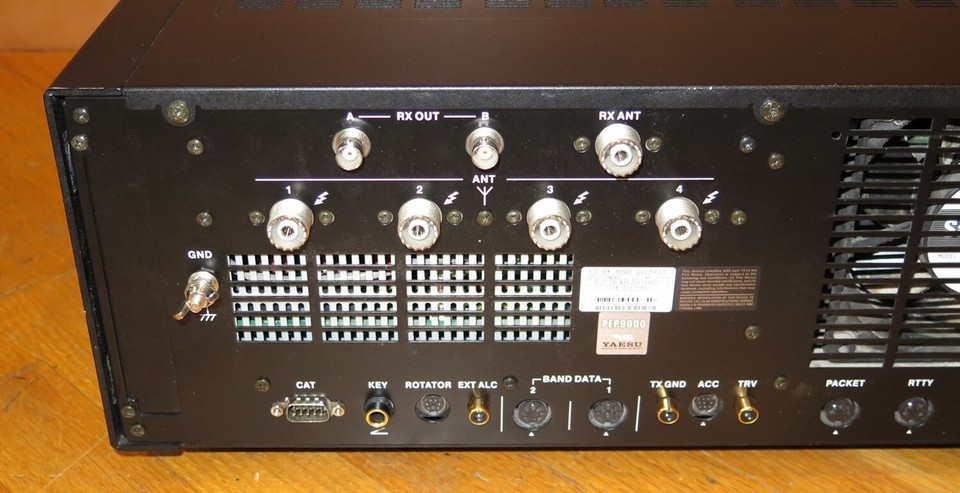 Yaesu FTDX-9000 Contest 200-watt HF 1.8-50MHz Amateur HAM Radio ...