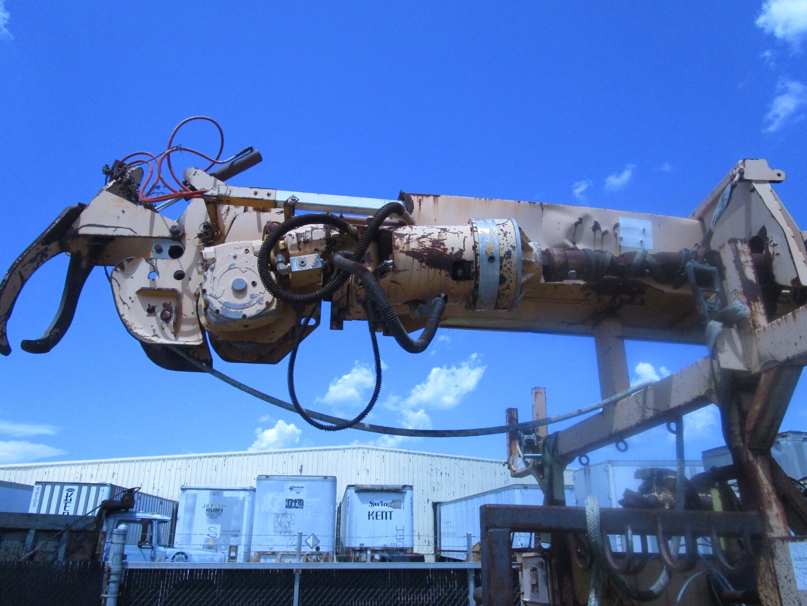 COMMANDER 4045 DIGGER DERRICK BODY UTILITY BED CRANE W/ 4 HYDRAULIC ...