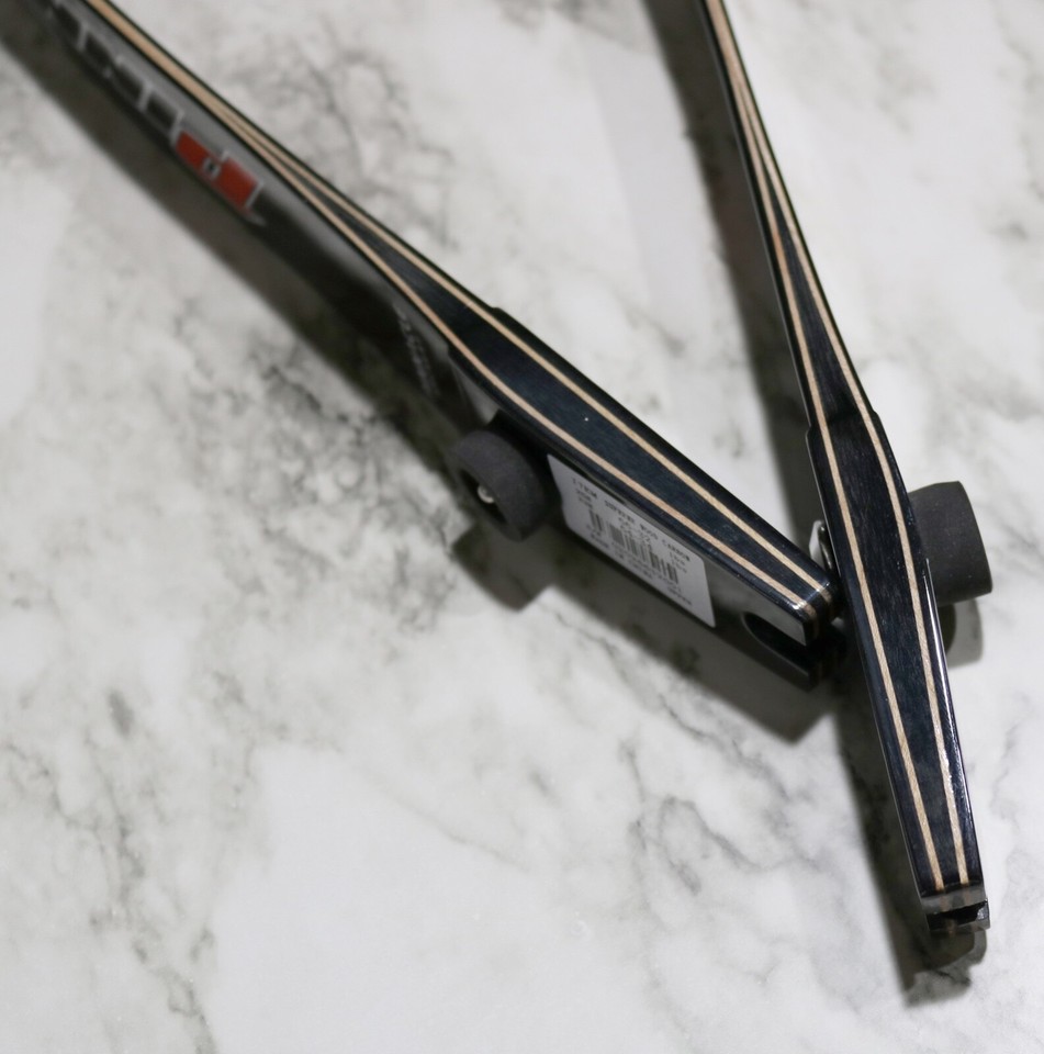 Epic Fusion EX Riser / Pinnacle Supreme Wood Carbon Bow / Right Hand ...