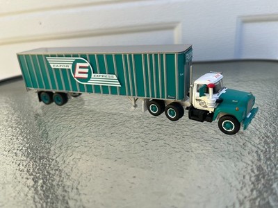 ATHEARN HO 1/87 MACK R TRUCK w 40' EXTERIOR POST TRAILER EAZOR EXPRESS ...