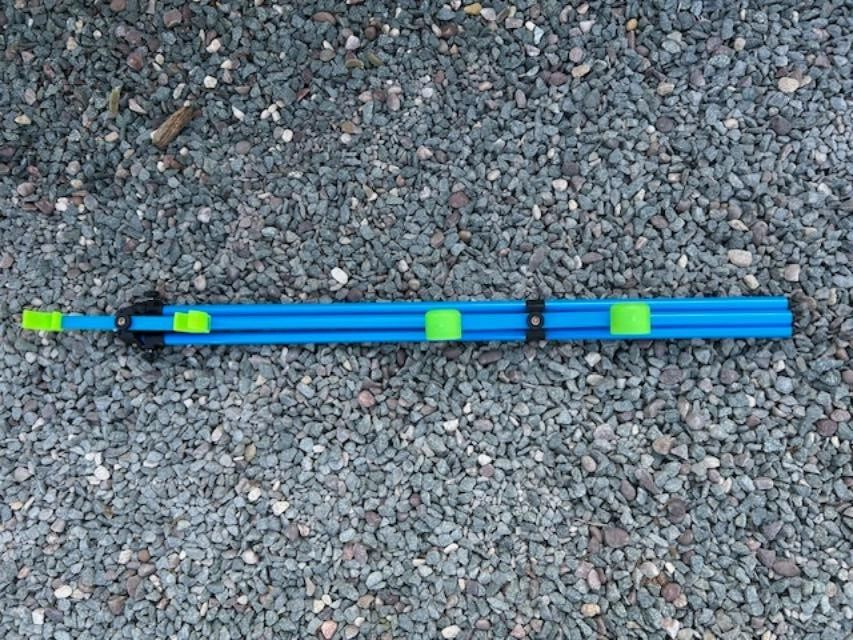 SEA FISHING TRIPOD BEACH ROD STAND FOR 2 X SEA FISHING RODS REELS BLUE ...