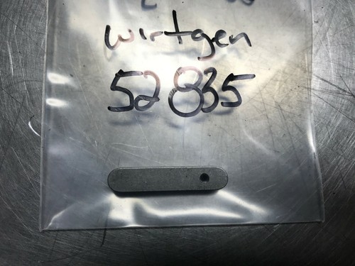 52835 GENUINE Wirtgen FEATHER KEY QTY of 2 Keys | eBay