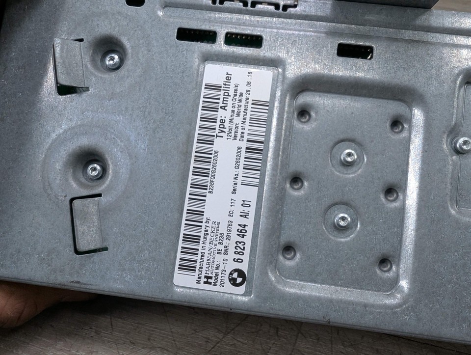 OEM BMW G12 G30 530 540 M550 Top-HiFi Stereo Audio AMP Amplifier HARMAN ...