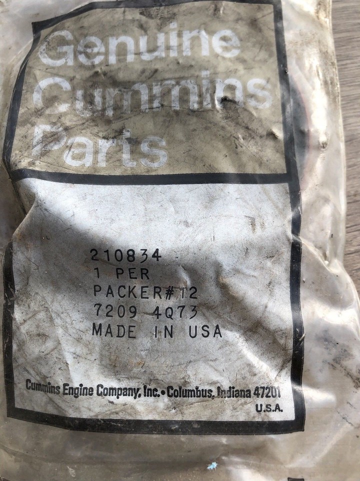 CUMMINS DIESEL ENGINE OIL SEAL 210834 SPARE PART | eBay