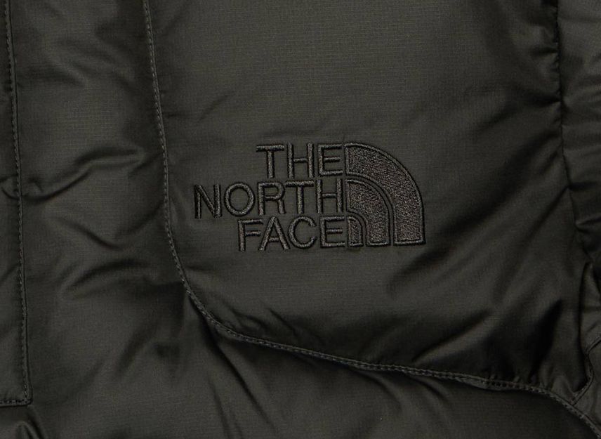 Supreme The North Face 800-Fill Half Zip Hooded Pullover Supreme The North Face 800-Fill Half Zip Hooded Pullover