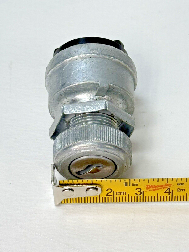 NEW GENUINE POLLAK 2-POSITION 2-POLE HEAVY DUTY IGNITION SWITCH W/ TWO ...