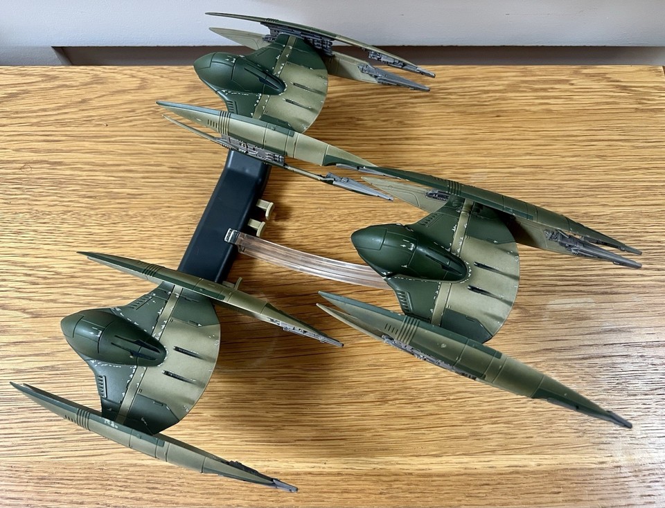 Hasbro Star Wars The Phantom Menace Trade Federation Droid Starfighter ...