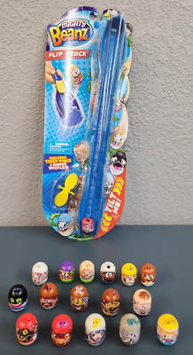 Mighty Beanz NIB Blue Flip Track Racing Toy & 16 Loose Preowned Beanz ...