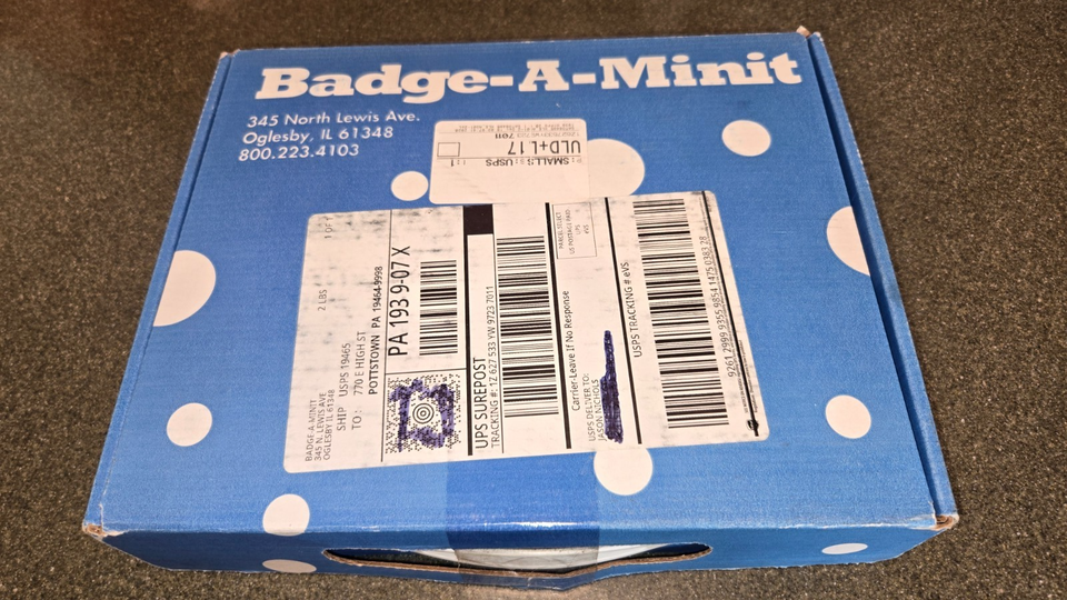 Badge A Minit 2-1/4" Button Badge Maker Kit Hand Press & Supplies Used ...