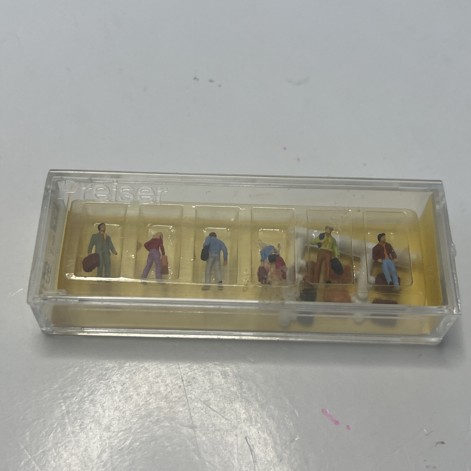 Preiser N Scale 1:160 Minifigures Vintage #9018 Walking Passengers | eBay
