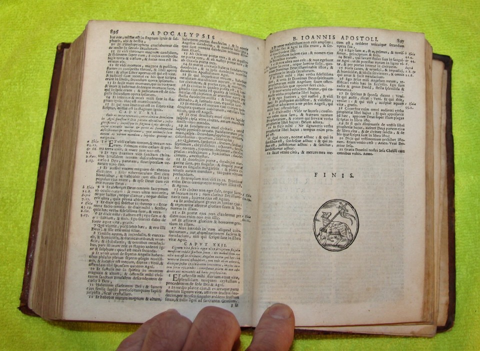 1676 Antique Catholic Holy Bible Latin Vulgate **347 years old!!** | eBay