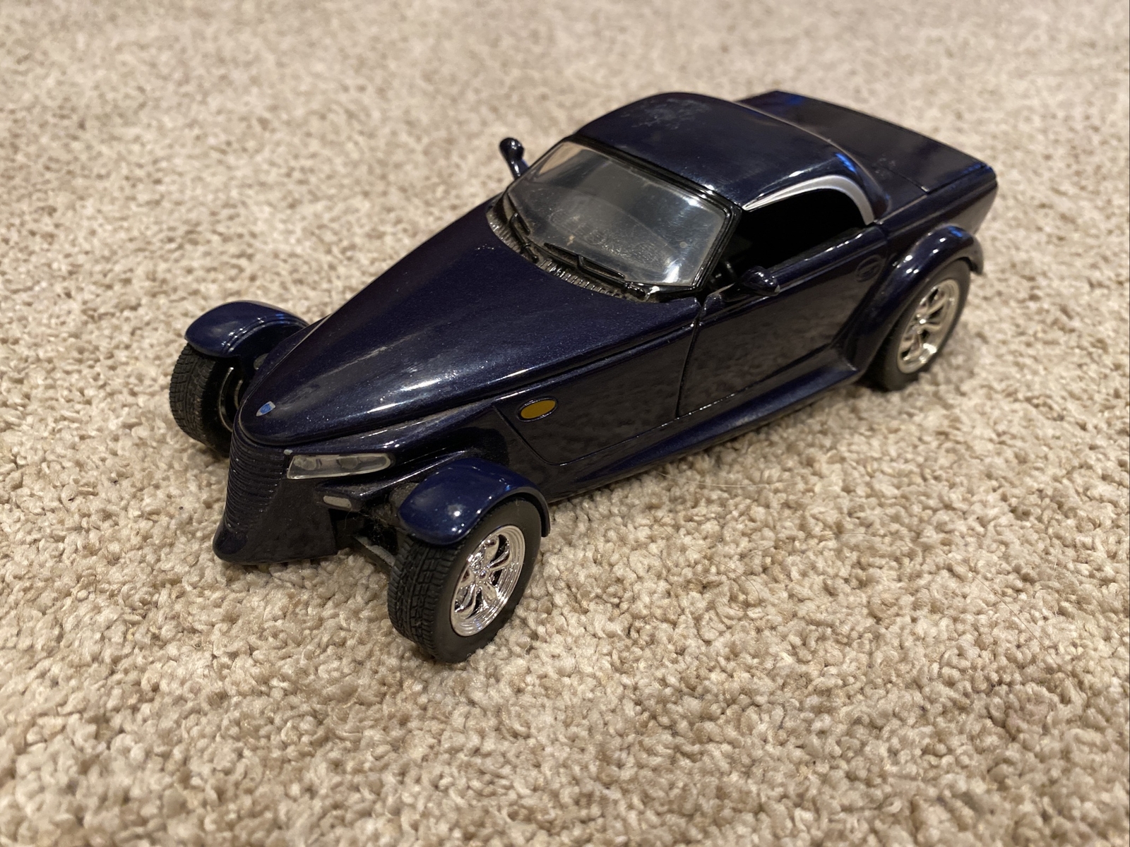 2002 Concept Chrysler Howler Daimler Diecast Car 1:24 Scale Motor Max ...