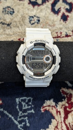 CASIO GD-110 G-SHOCK Wristwatch Authentic Works 5139 White Working ...