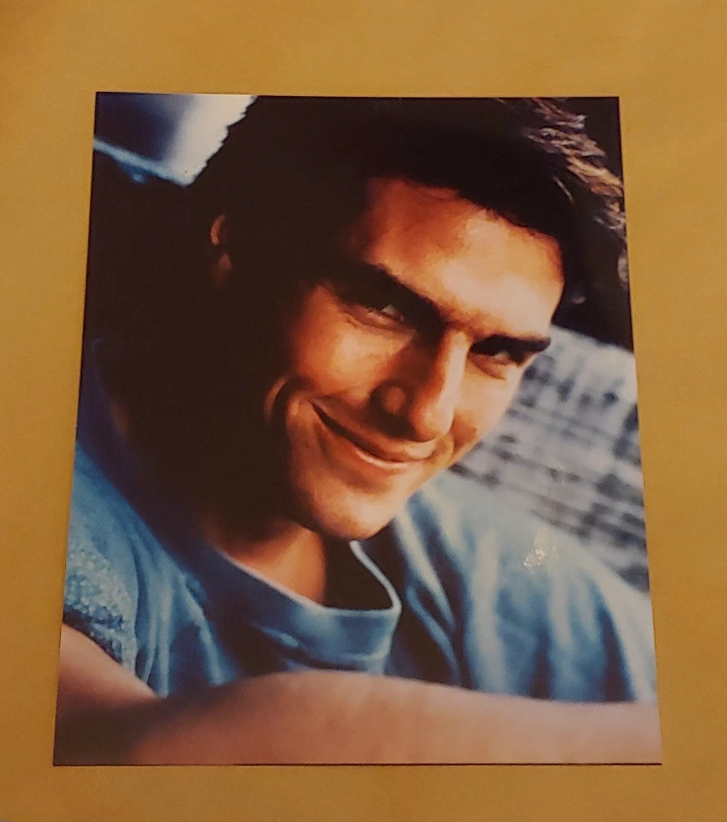 Tom Cruise Eye Color