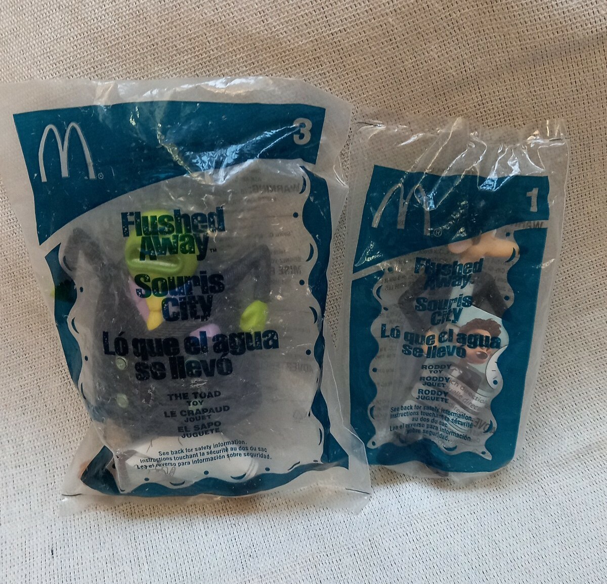 Flushed Away Souris City Roddy #1 & The Toad Toy # 3 Happy Meal Toy ...