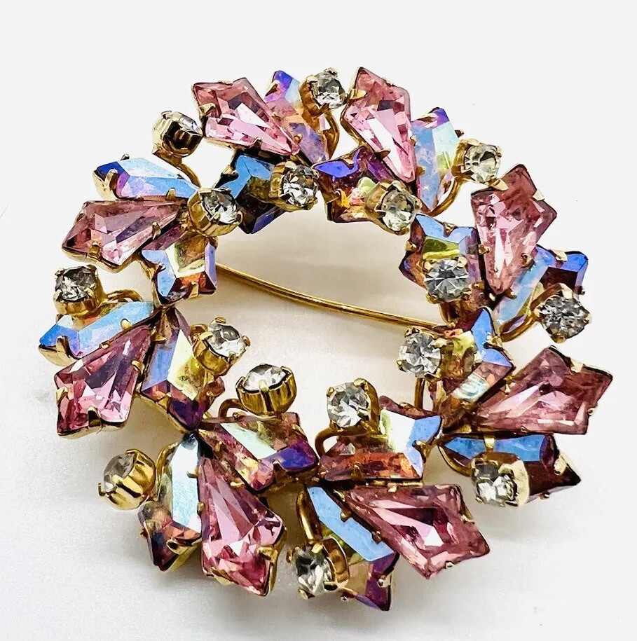 Rare VENDOME Pink KITE Shape Rhinestone Brooch Signed… - Gem
