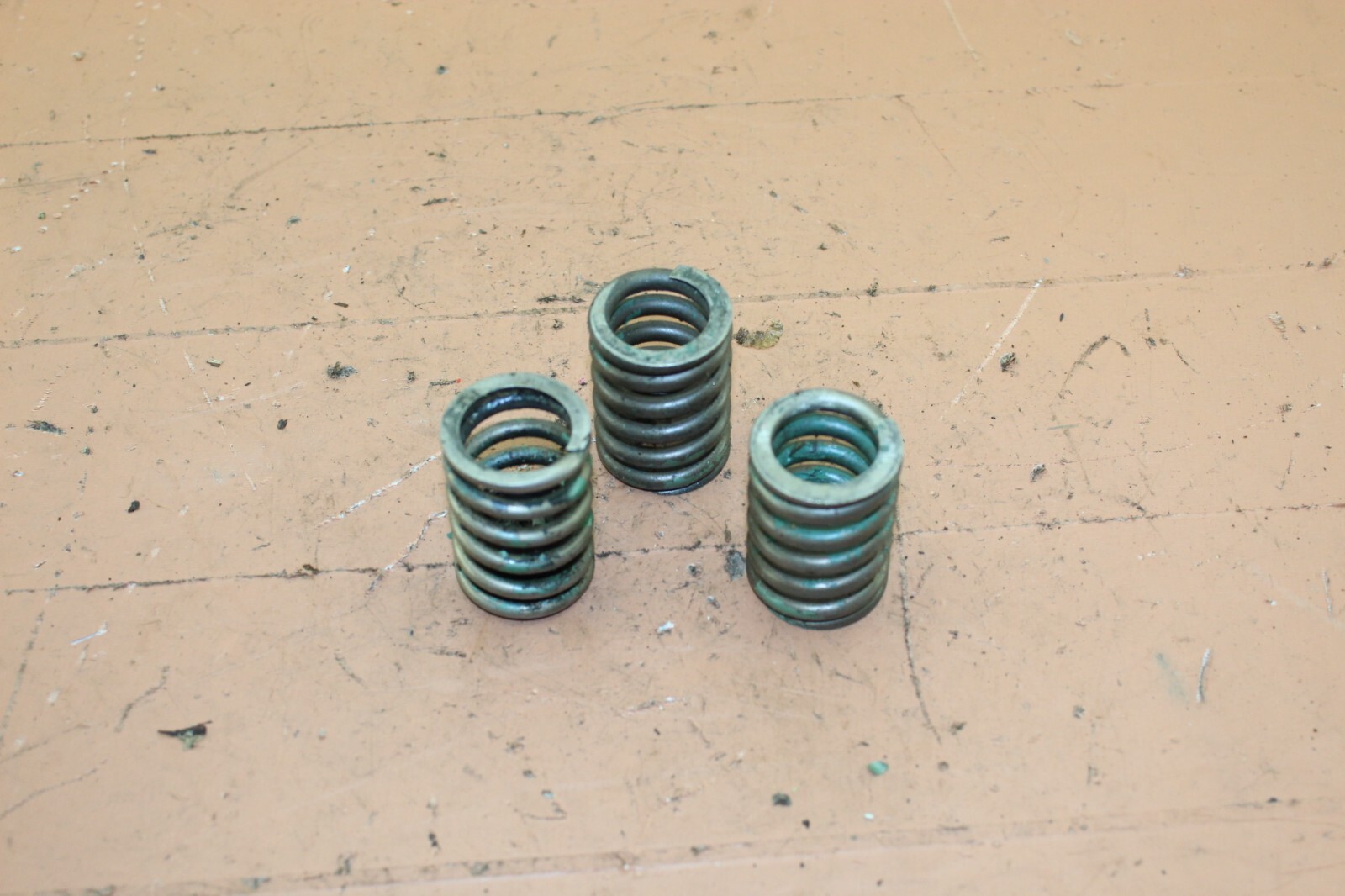 Johnson Sea-Horse 5 1/2hp CD-12 Outboard Springs | eBay