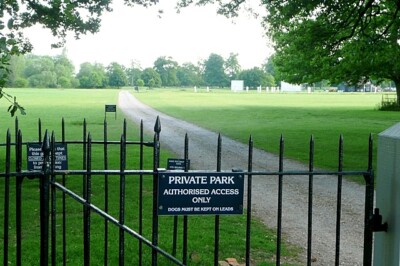 Photo 6x4 Englefield Park Parker's Corner This is one of the entrances ...