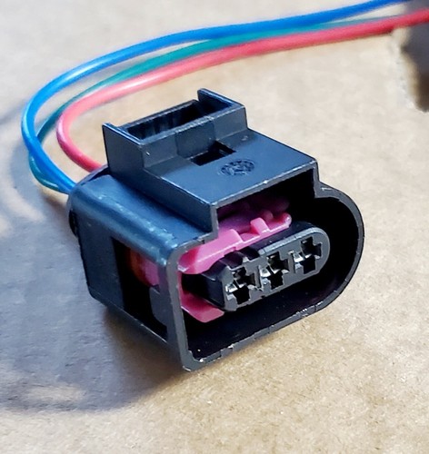 Fuel Rail Pressure Sensor Connector For Volkswagen Tiguan Passat B7/CC ...