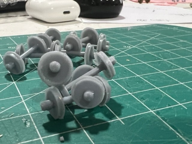 HO scale 33" Wheel sets with Bearings | eBay