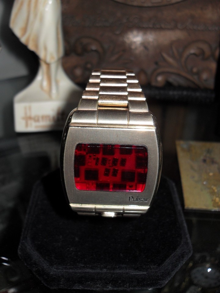 Rare Pulsar P1. LED Wristwatch, "Salesman Sample" with 4 -25IC. Module ...