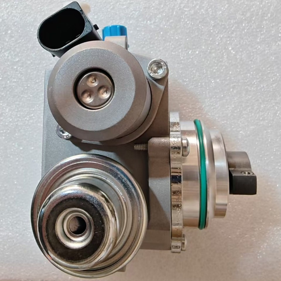 13517592429 13517630644 Car Fuel Injector Pump For Mini R57 Convertible ...