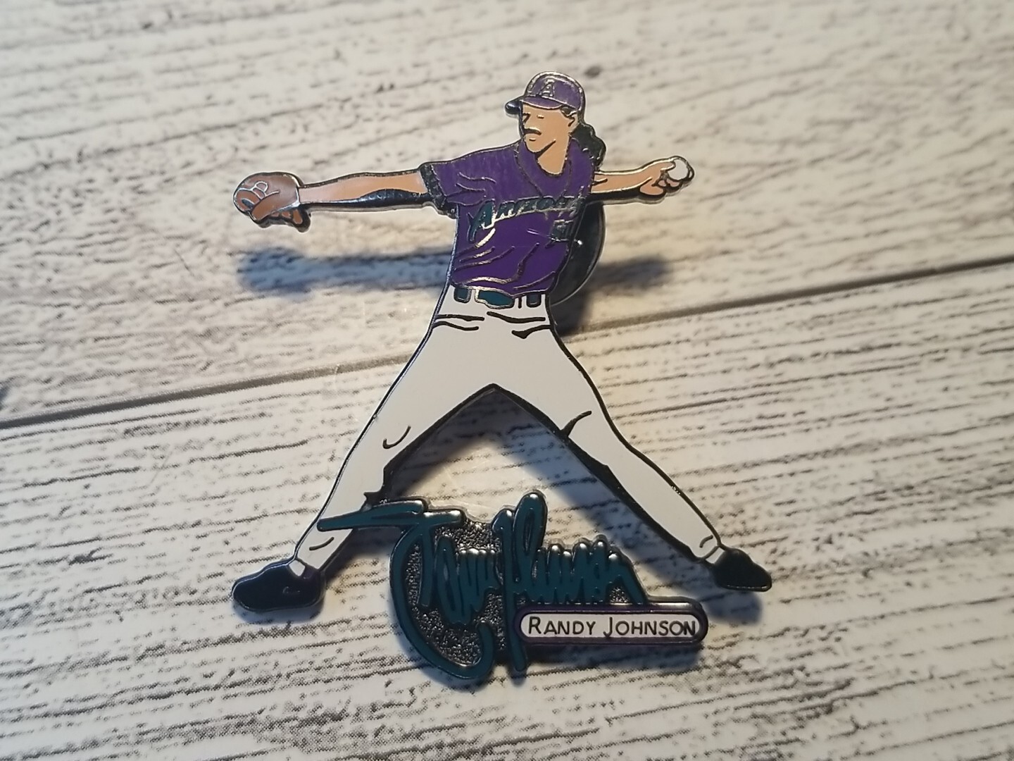 Randy Johnson Autographed Memorabilia | Signed Photo, Jersey ...