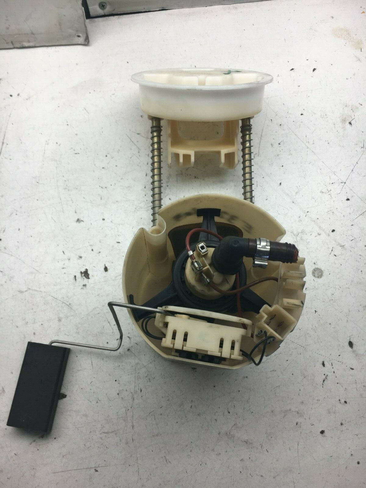 03-09 MERCEDES W211 E-CLASS FUEL GAS PUMP 2114701494 OEM ASM3 | eBay