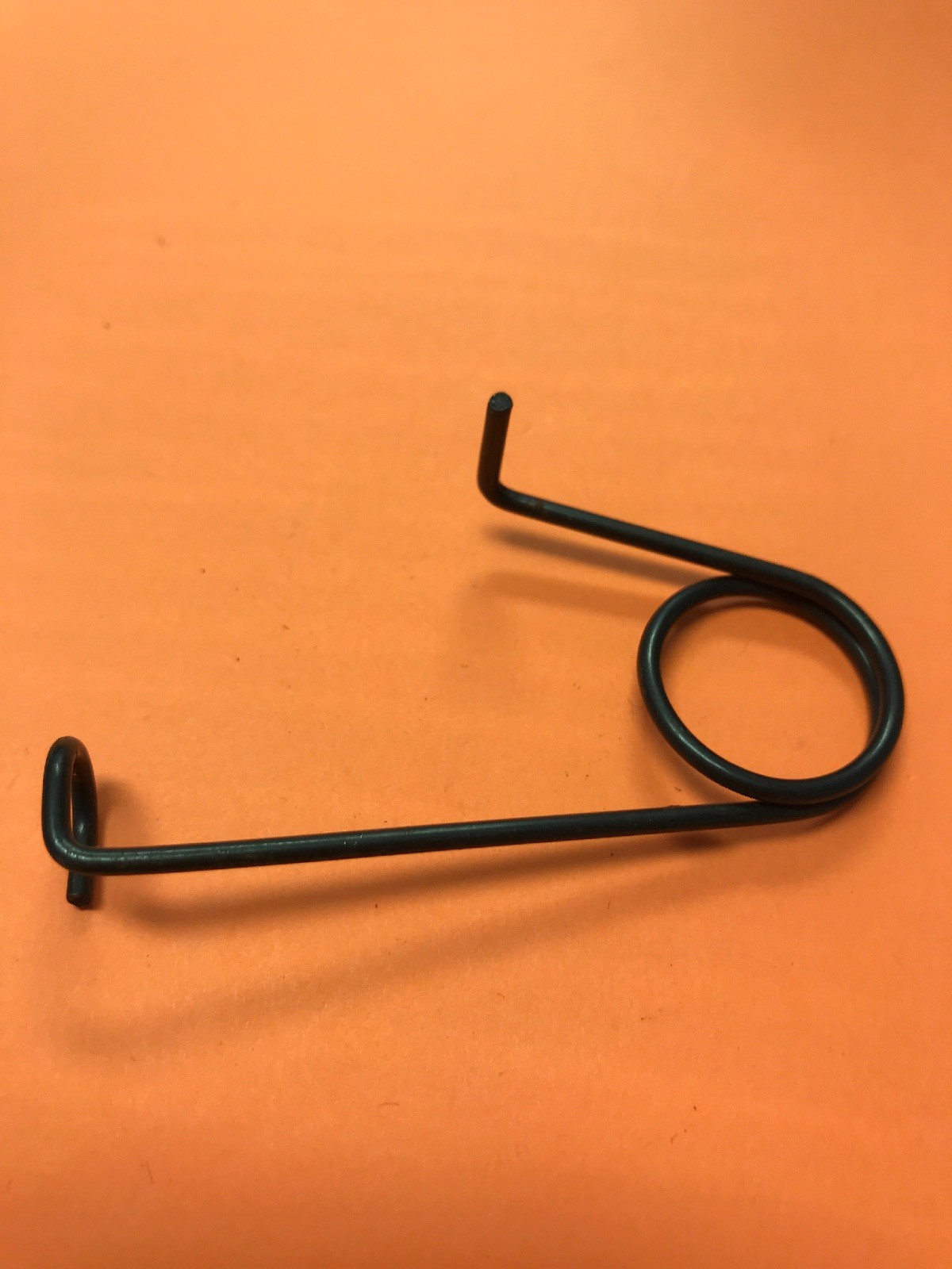 *NOS* 143511-001 , 1/64-SINGER-SPRING FOR SINGER 261U MACHINE-FREE ...