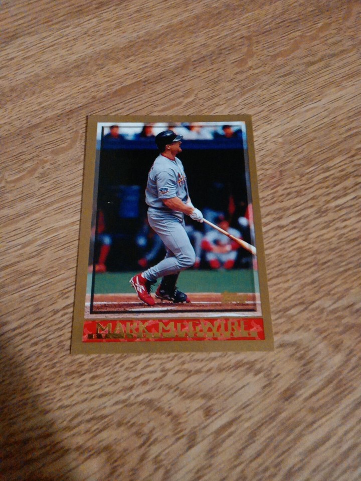 1998 Topps - #325 MARK McGWIRE- St. Louis Cardinals- SET BREAK- MINT ...