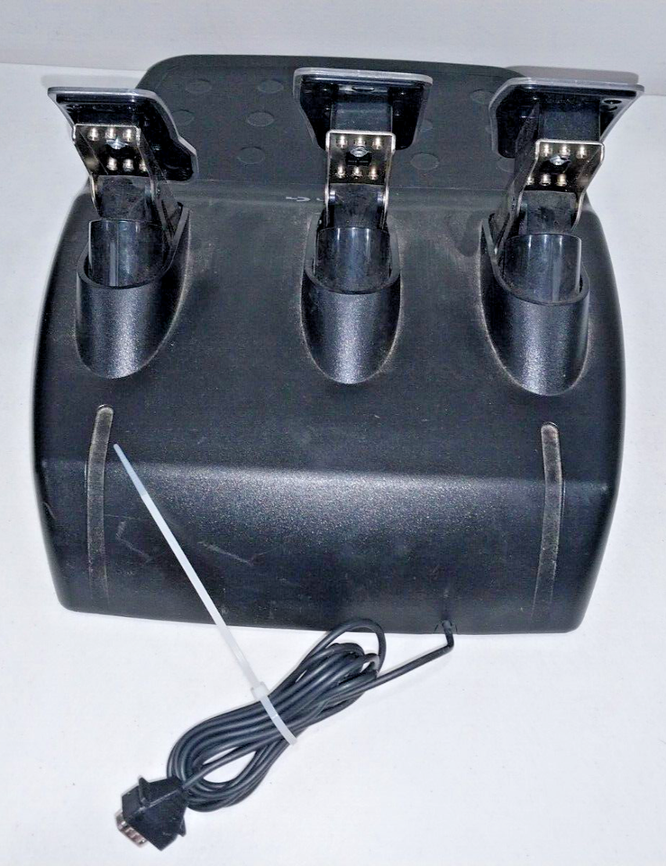 Logitech G920 Driving Force Racing Wheel + Pedals For Xbox One, X|S ...