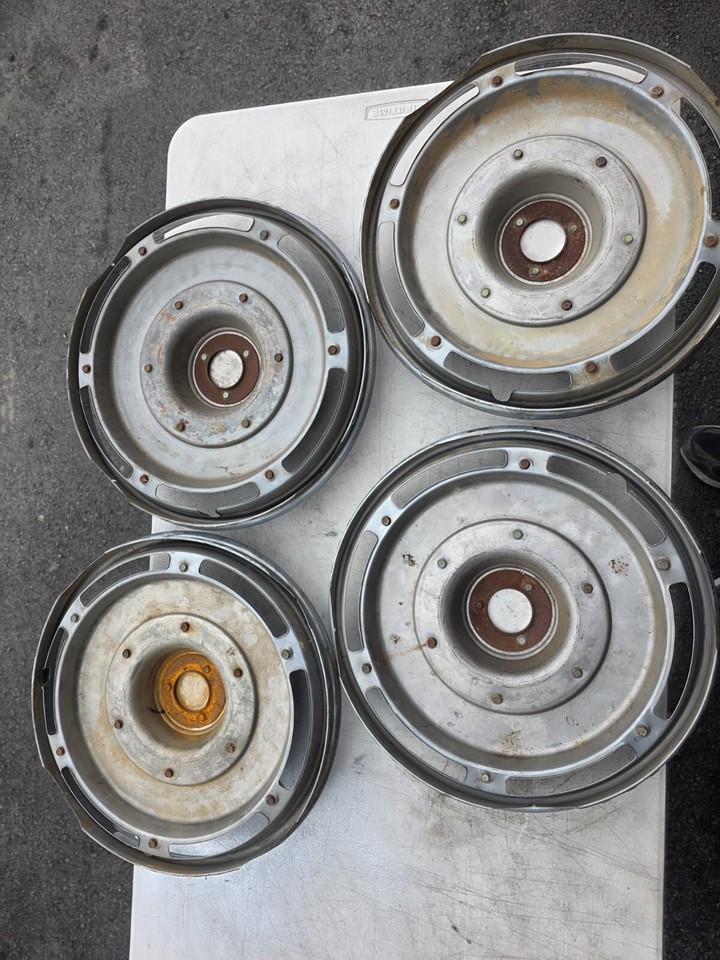 1963 C2 FACTORY ORGINIAL CORVETTE WHEEL COVERS/ HUB CAPS (USED) | eBay