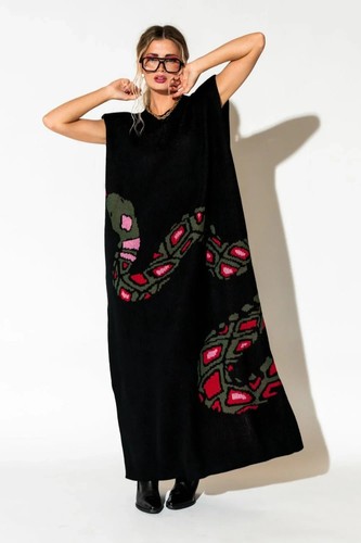 Dressed in Lala Big Reputation Oversized Knit Maxi Dress Snake Print S ...