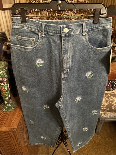 The Quacker Factory women’s embroidered capris jeans size 14 new with ...