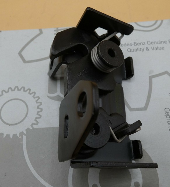 Mercedes-Benz A2048800260 online kaufen | eBay