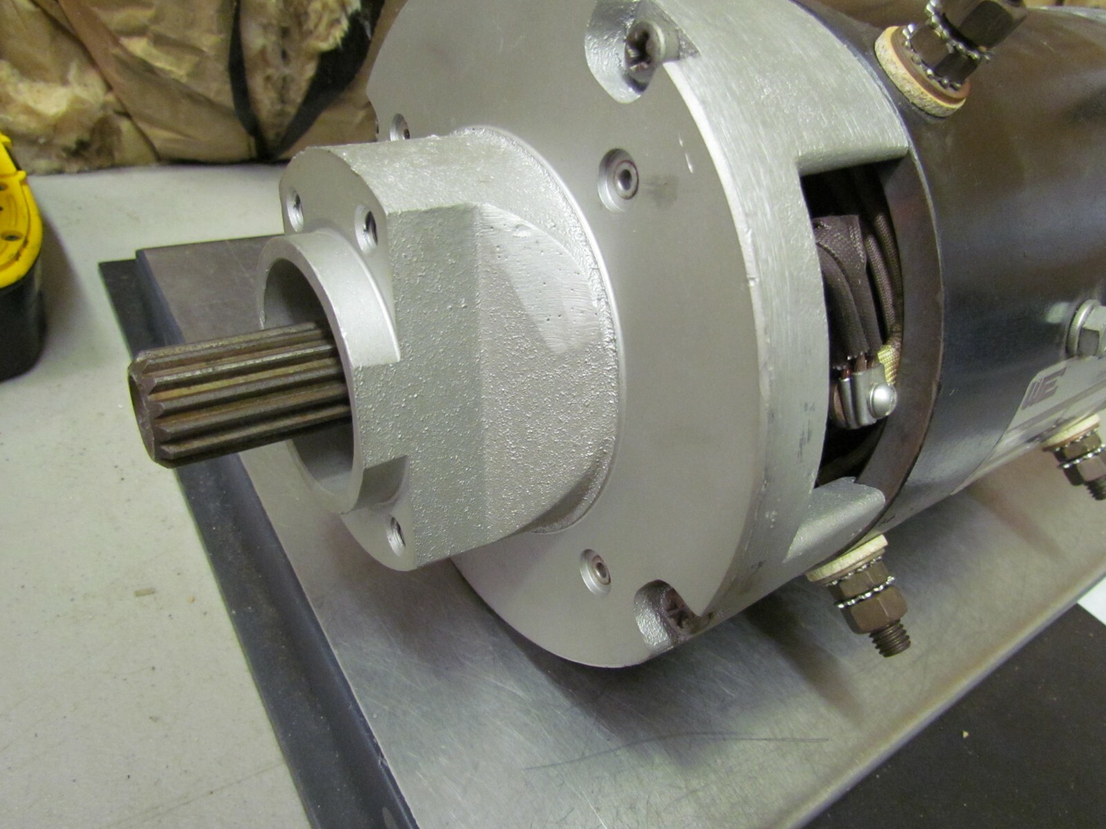 New Crown Forklift Motor Drive Part Number 082289 / Warfield Electric ...