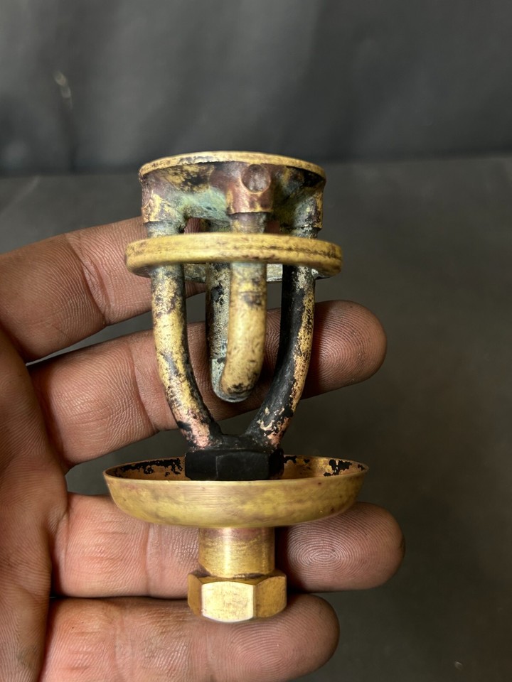 OLD VINTAGE PRIMUS NO.210 BRASS KEROSENE CAMP STOVE WITH ORIGINAL TIN ...
