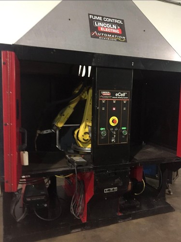 Lincoln Robotic Welding Cell, Fanac Robot, 355 powerwave aluminum/steel ...