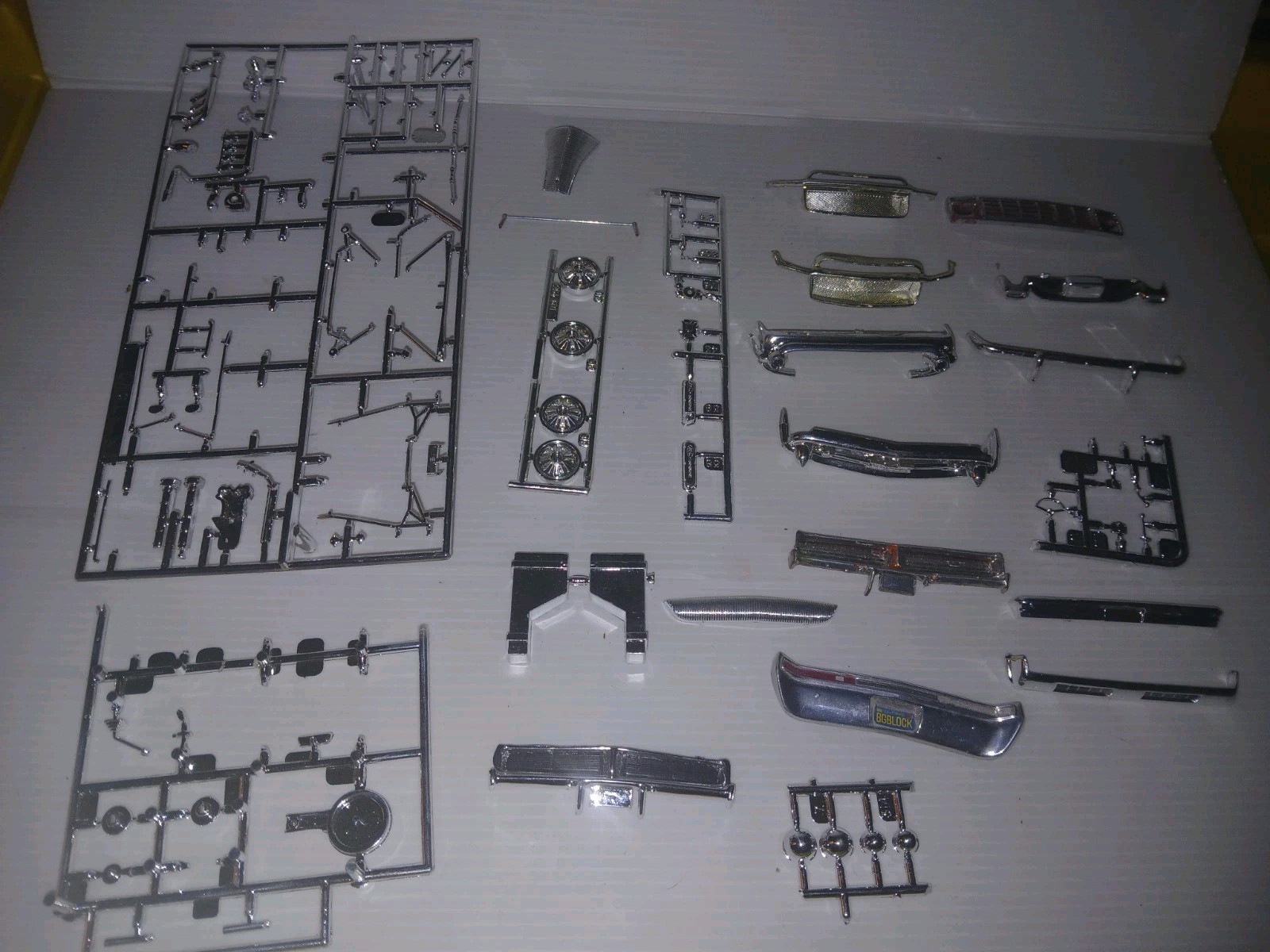 AMT Revell monogram 1/24 1/25 Assortment Bumpers &Junkyard Plast Model ...