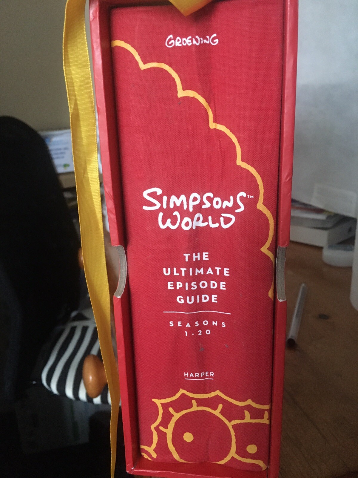 Simpsons World - The Ultimate Episode Guide Seasons 1-20 Hardback Book ...