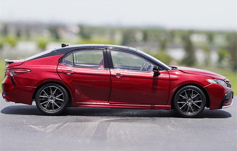 1/18 Scale Camry 2021 Sport 8th Generation Red Diecast Car Model | eBay