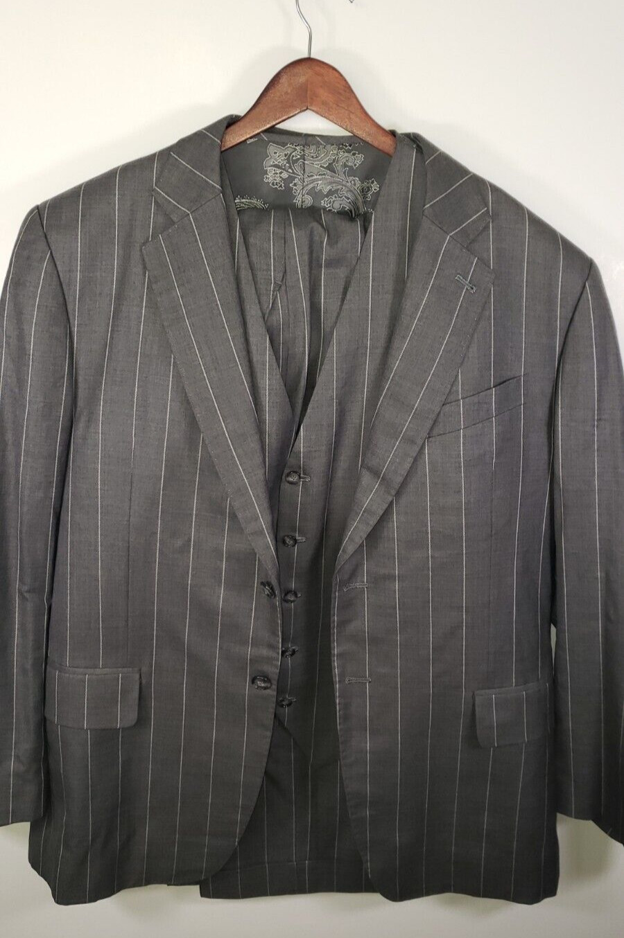 Maison de HAJ Chicago Custom Tailored 3 pc Suit - Gem