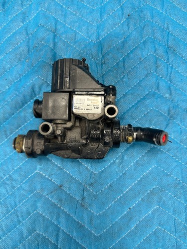 2018 Kenworth T680 Bendix ABS Modulator Valve M-40HF OEM